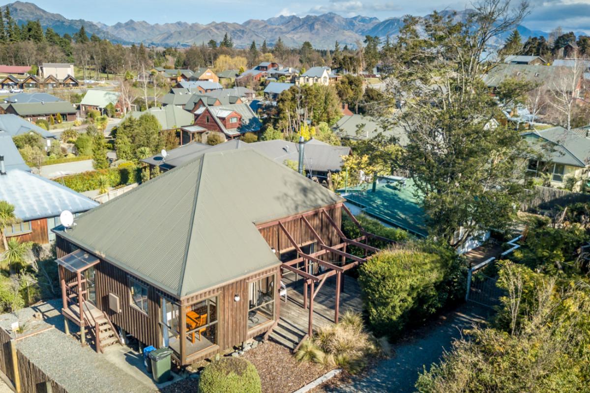 7b Denby Place » Hanmer Holiday Homes